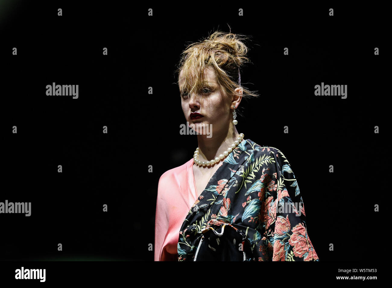 Oppo model hi-res stock photography and images - Alamy