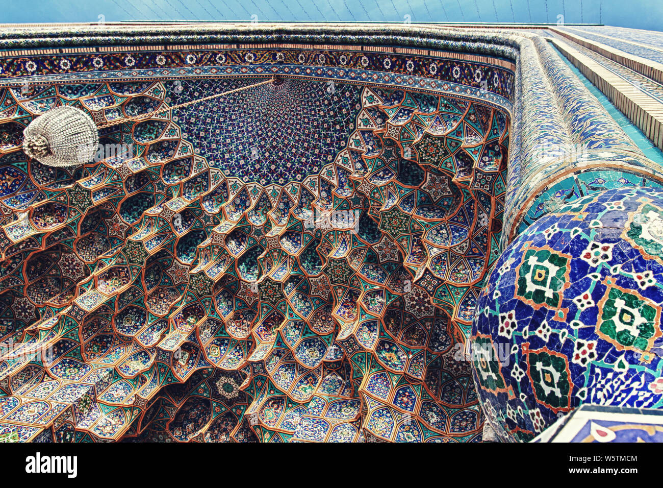 Imam reza shrine hi-res stock photography and images - Alamy