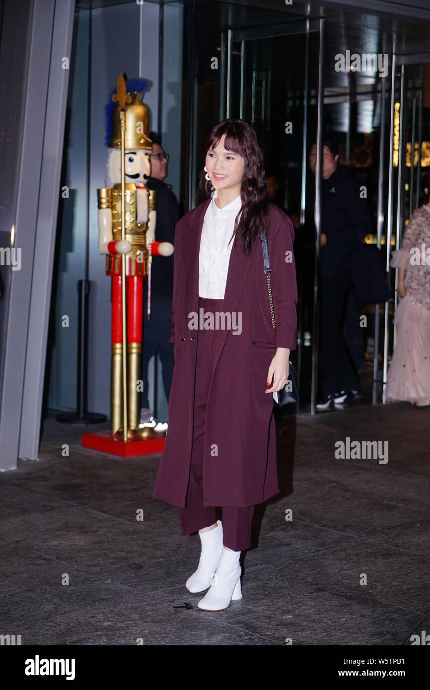 Taiwanese singer and actress Rainie Yang arrives for the wedding ...
