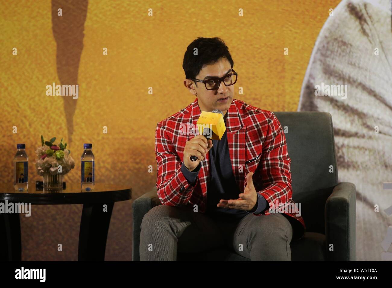 Indian actor hi-res stock photography and images - Alamy