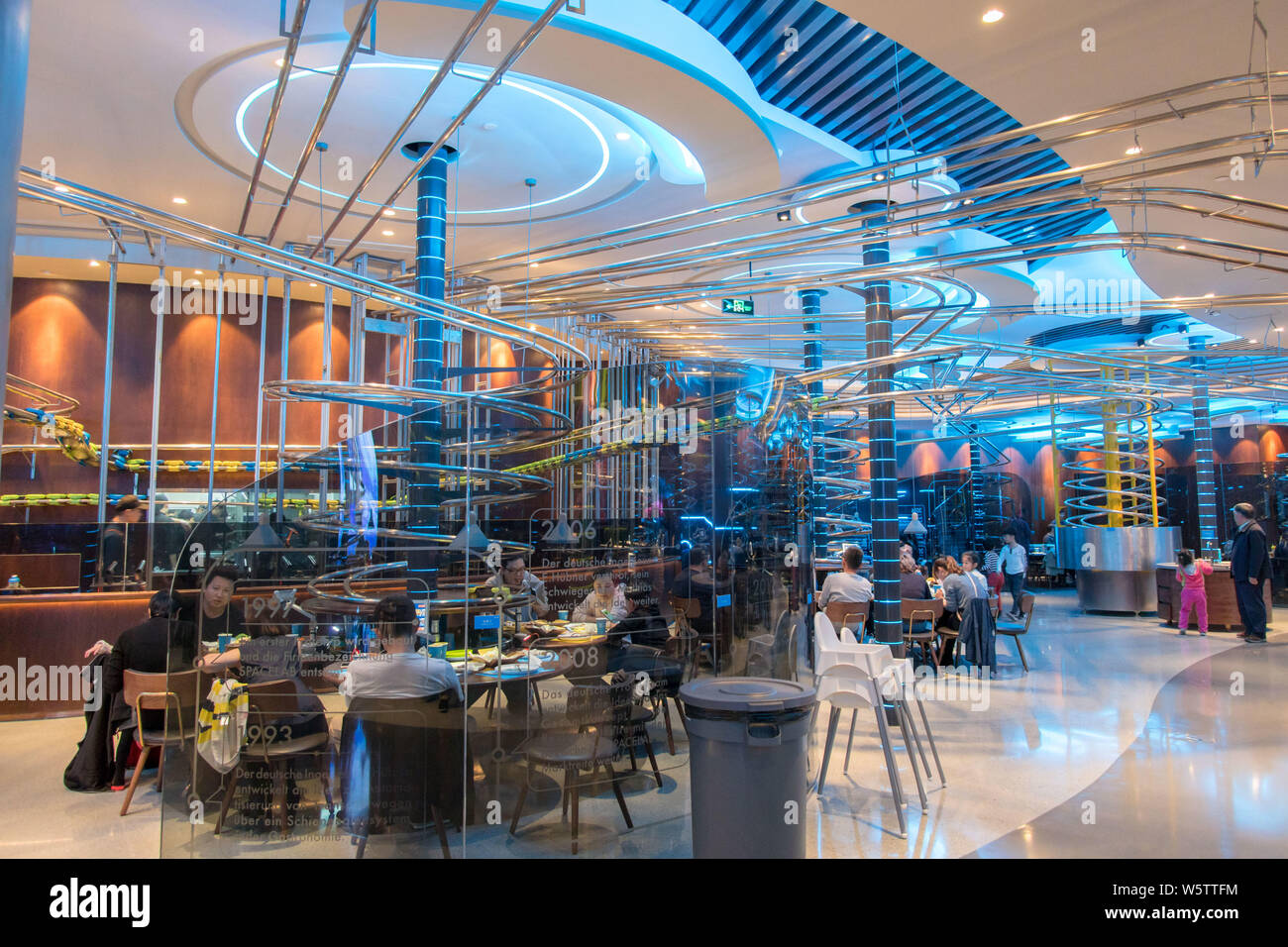 Customers dine in the world's tenth and Asia's third spaceship-themed ...