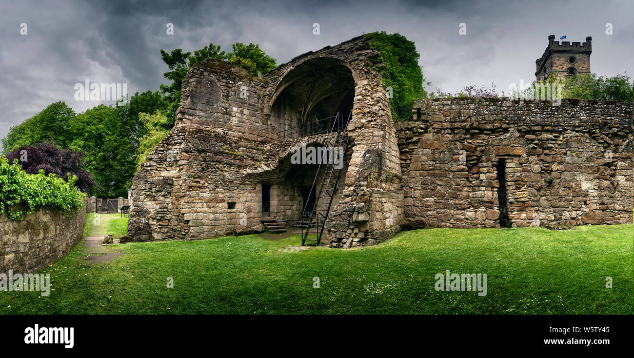 Culross abbey scotland hi-res stock photography and images - Alamy