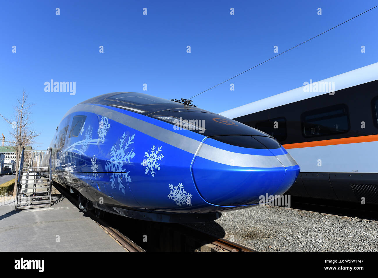 Bullet train types hi-res stock photography and images - Alamy
