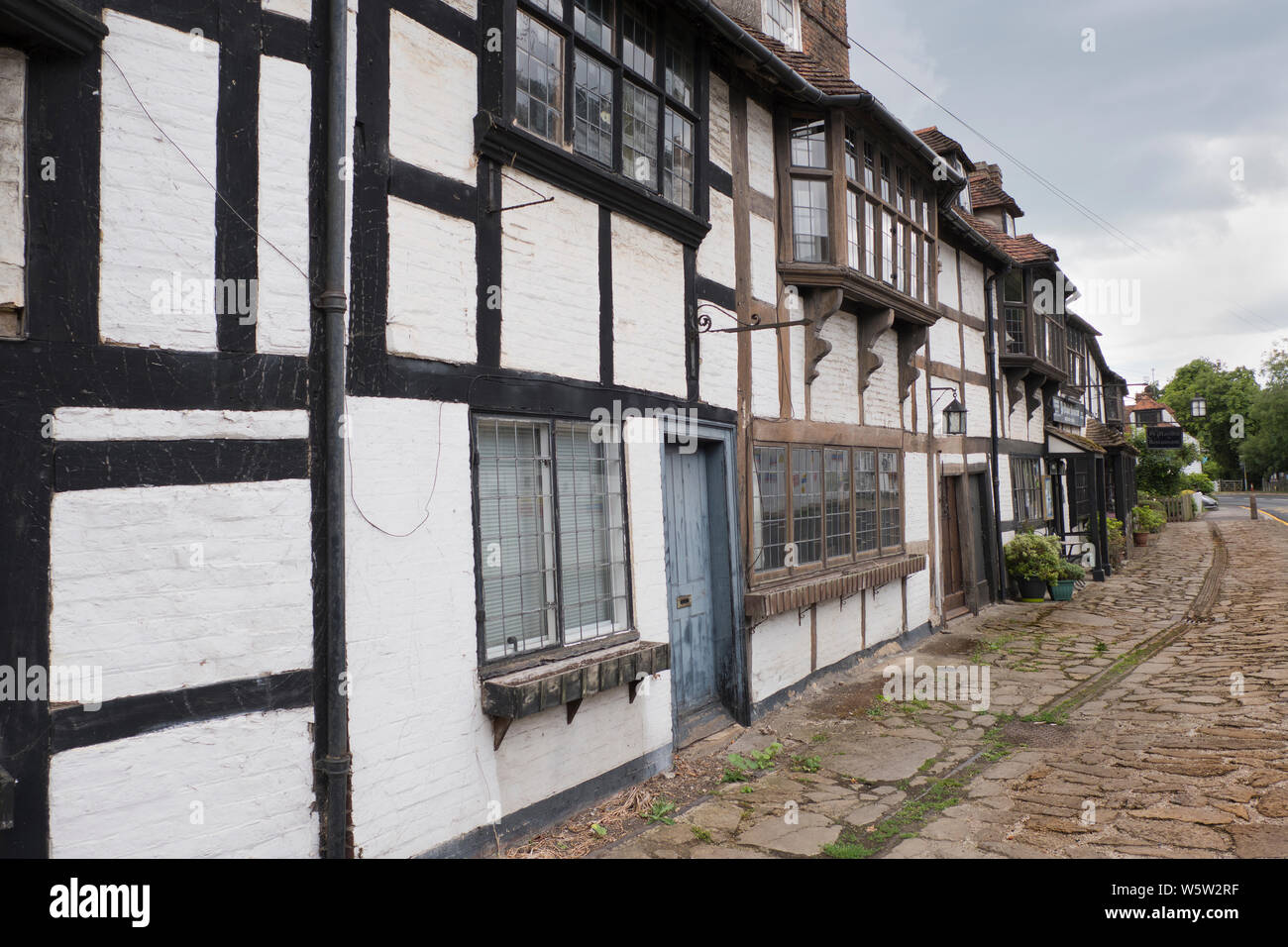English people in 1400s hi-res stock photography and images - Alamy
