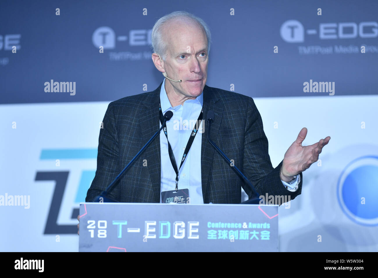 Du pont family hi-res stock photography and images - Alamy