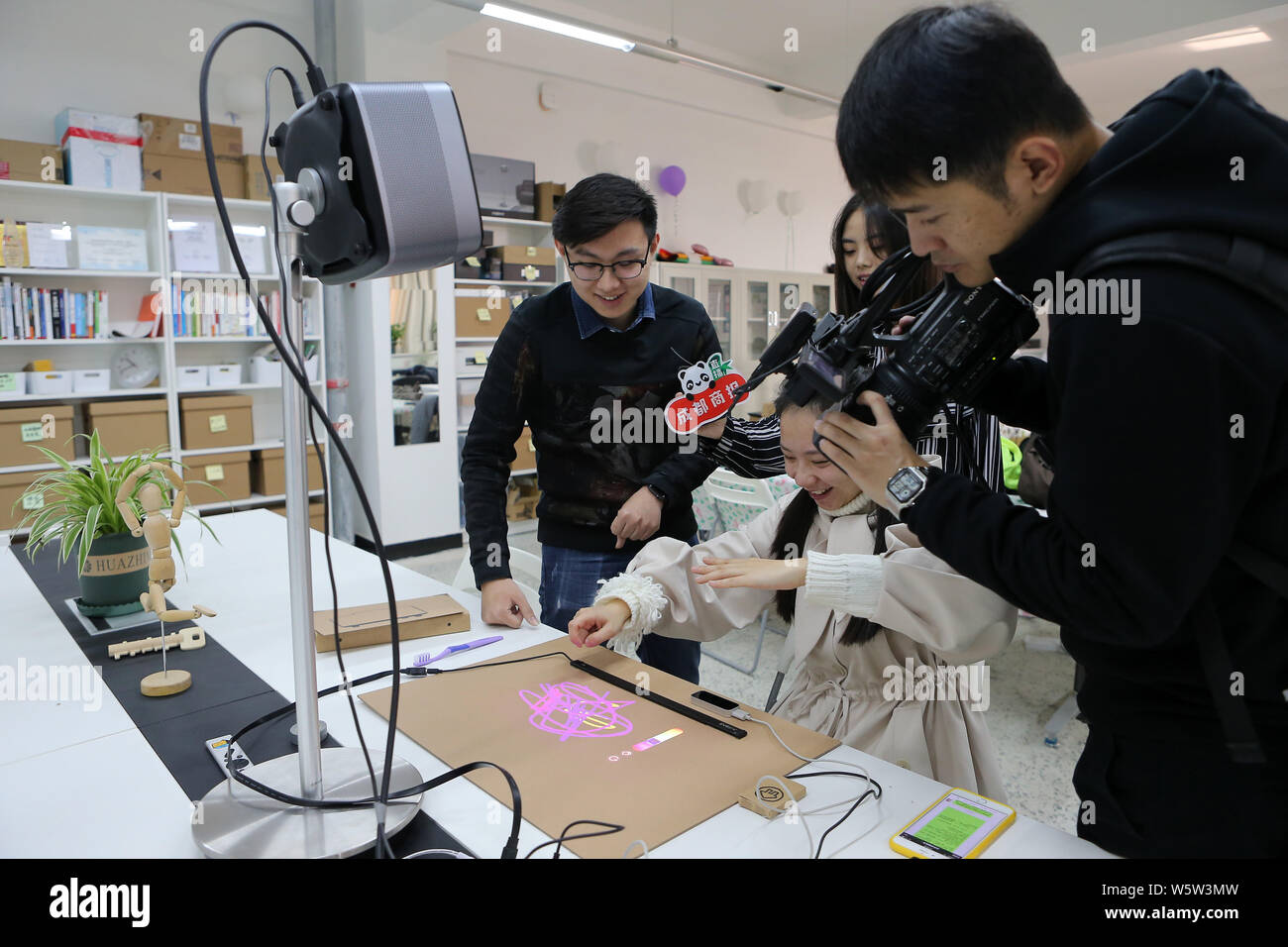 Chinese college students from Chengdu University of Information ...