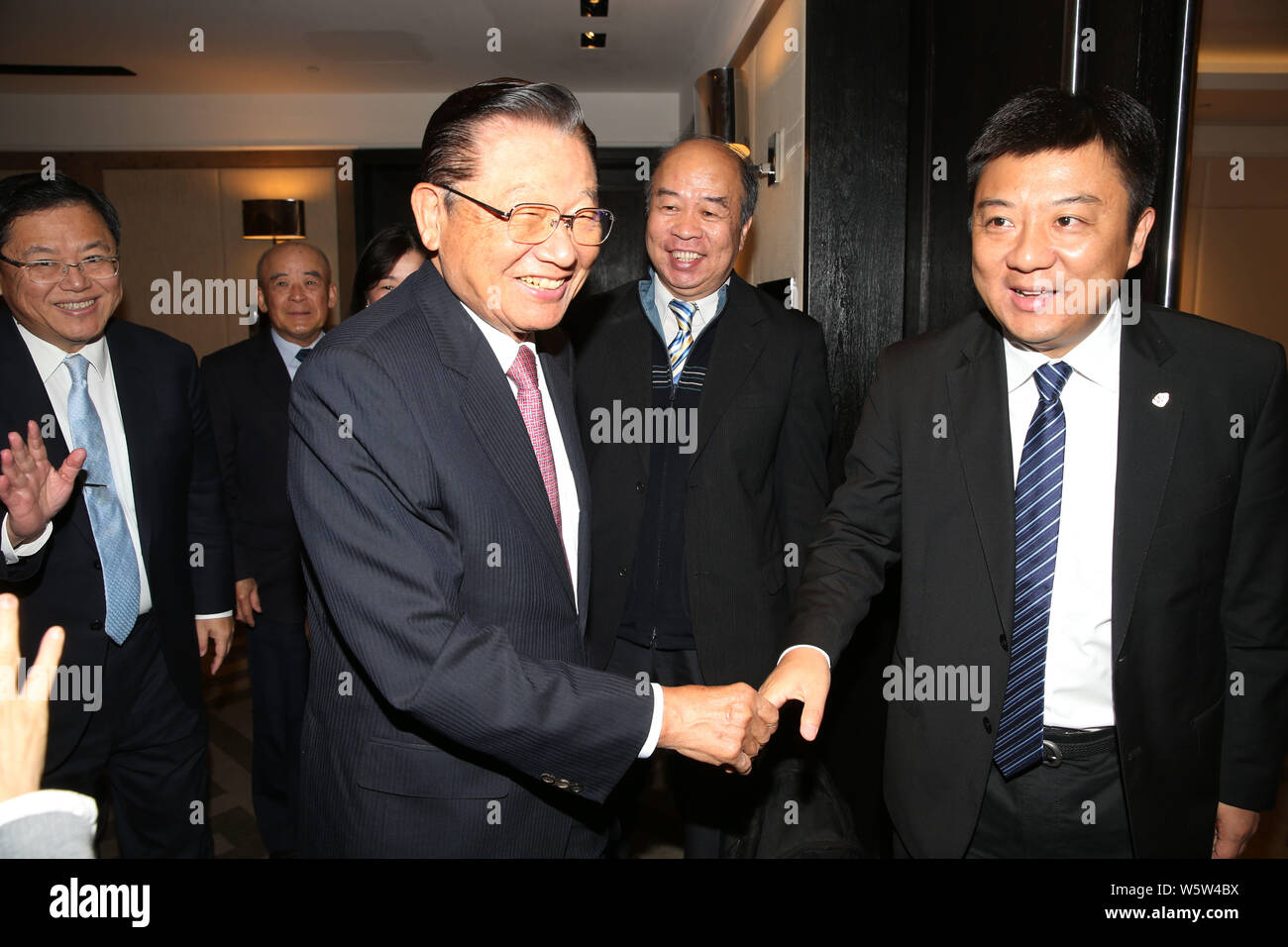 **TAIWAN OUT**Chiang Pin-kung, left, former vice chairman of the ...