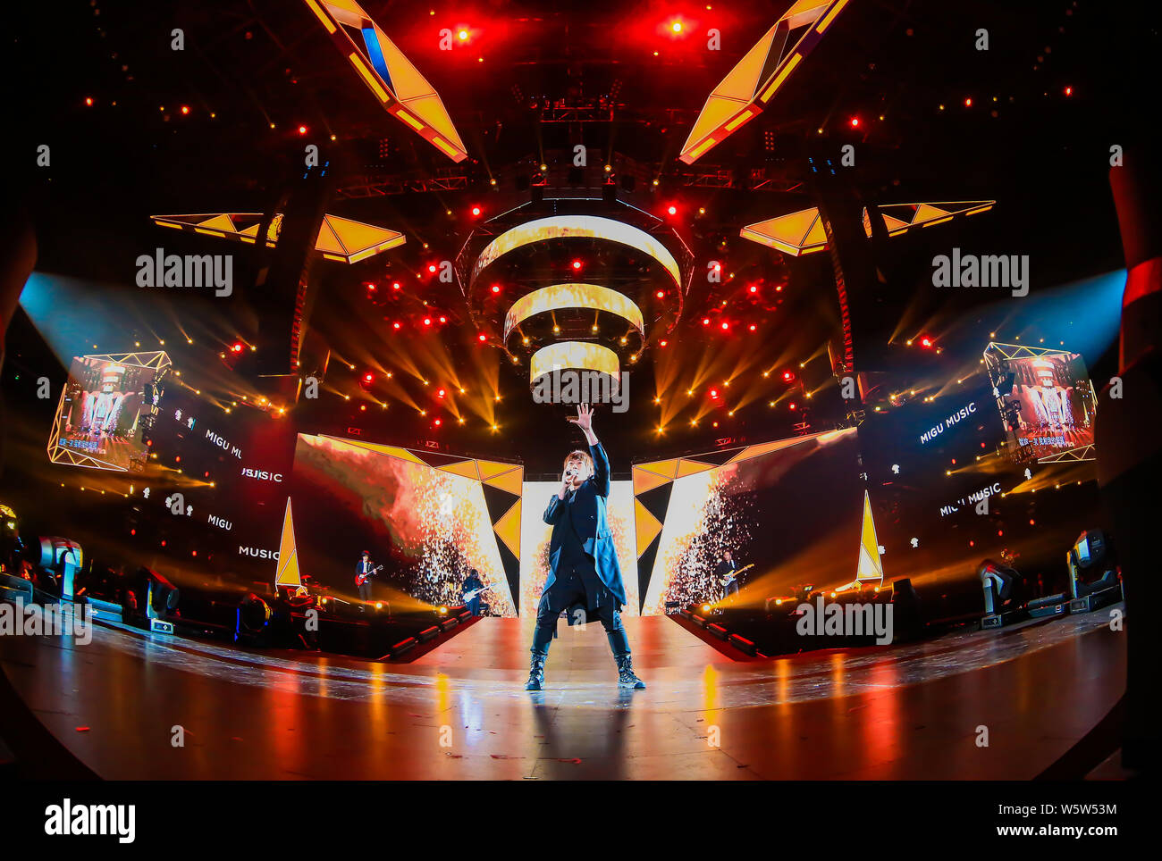 Chen Hsin-hung, better known by his stage name Ashin, of Taiwanese rock ...