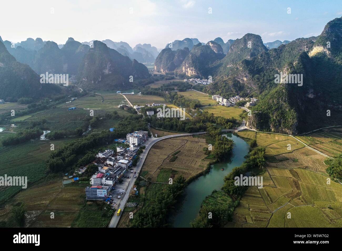 Mingshi pastoral hi-res stock photography and images - Alamy