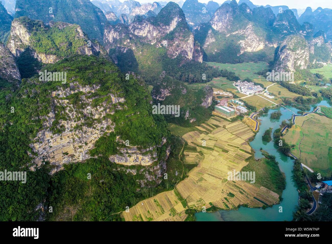 Mingshi pastoral hi-res stock photography and images - Alamy