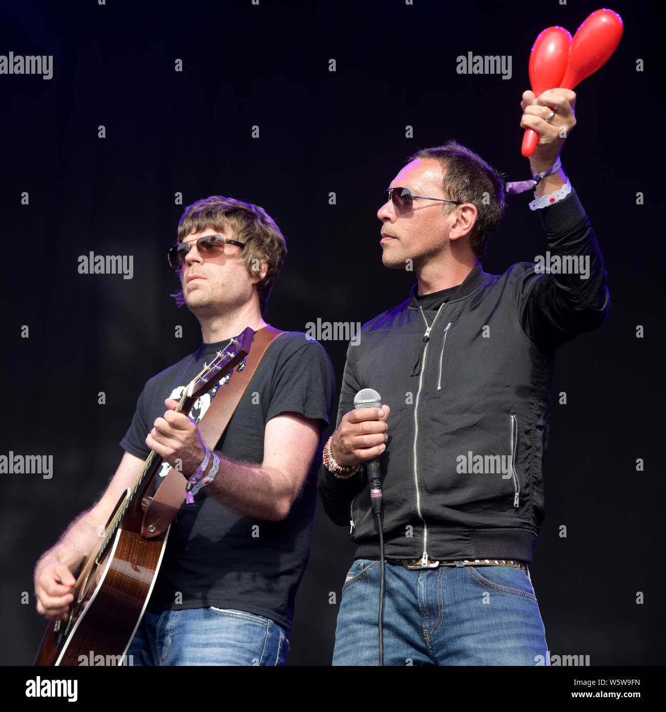 Shed seven hi-res stock photography and images - Alamy