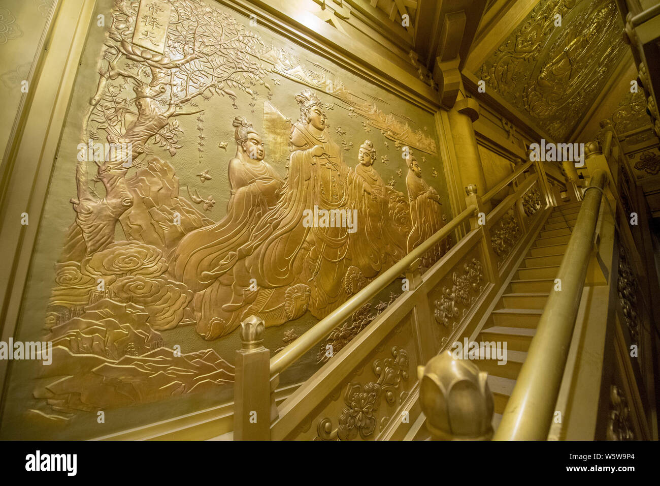 Longquan temple hi-res stock photography and images - Alamy