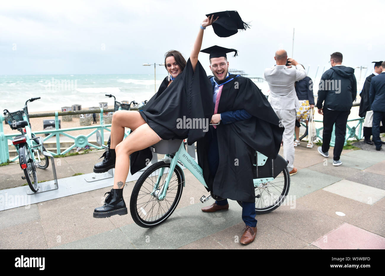 Windy dau hair hi-res stock photography and images - Alamy