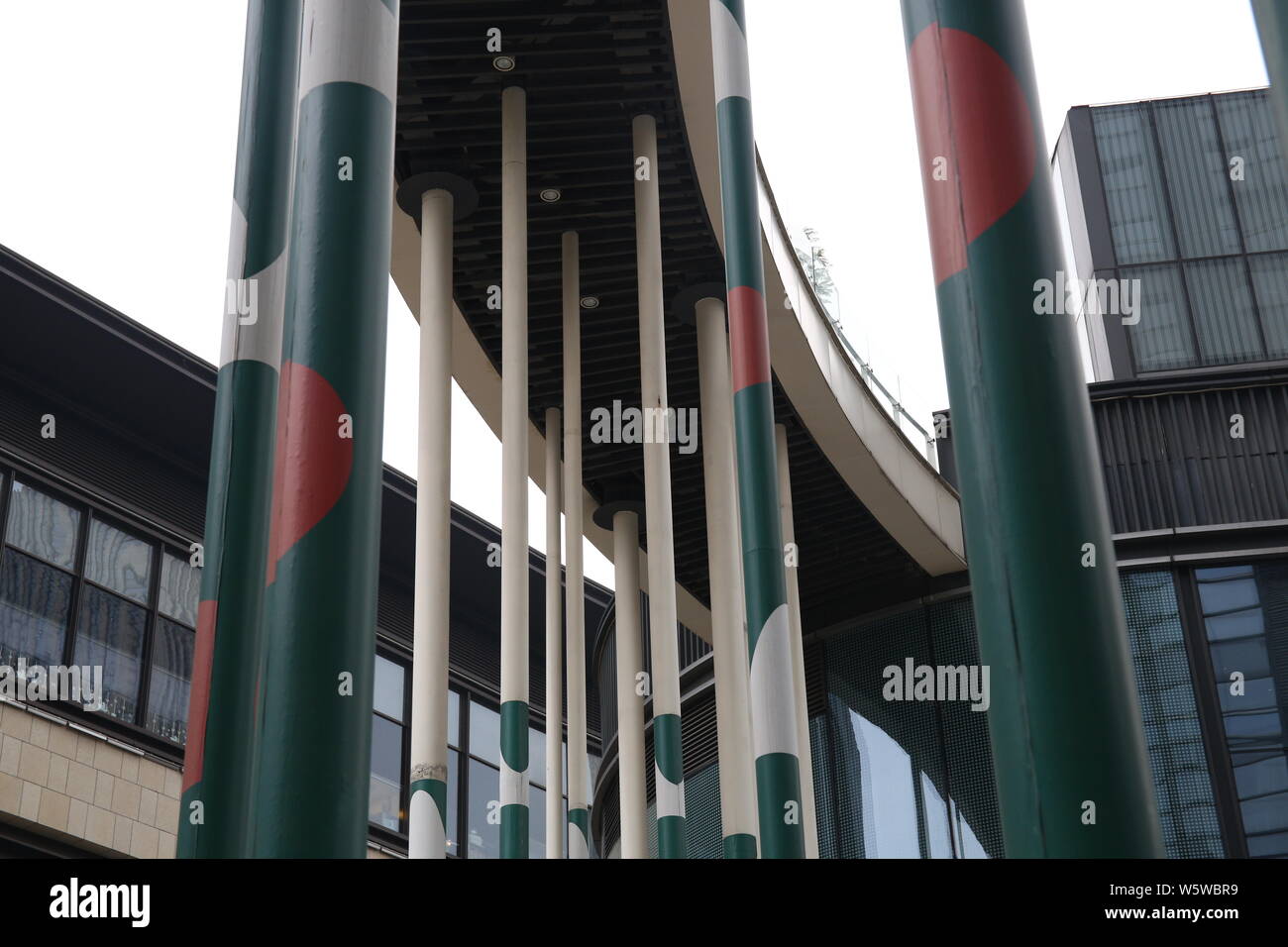 A new 10-meter-high pedestrian overpass supported by 19 slim columns ...