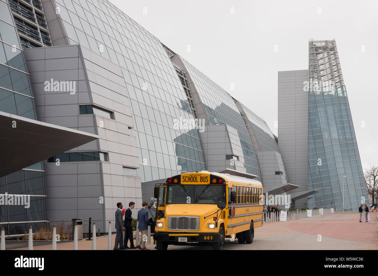 shuttle bus at Virginia Beach convention center VA Stock Photo - Alamy