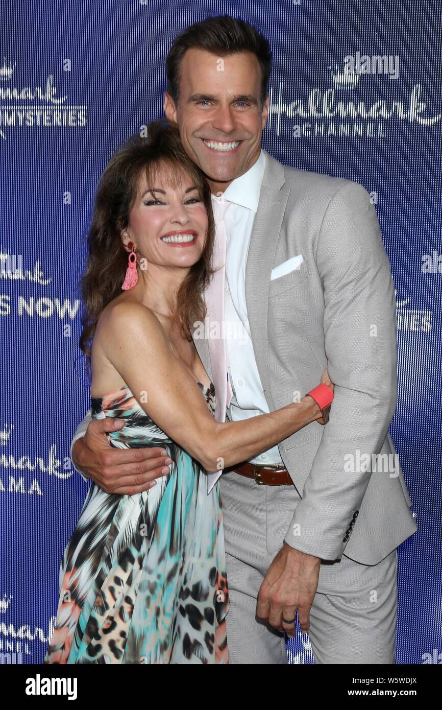Susan lucci and cameron mathison hi-res stock photography and images ...