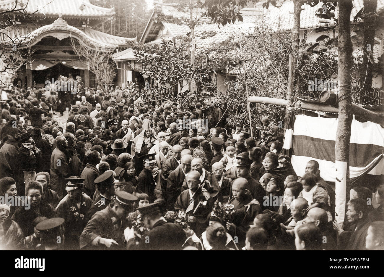 [ 1930s Japan - Buddhist Funeral Procession ] — Buddhist priests in a ...
