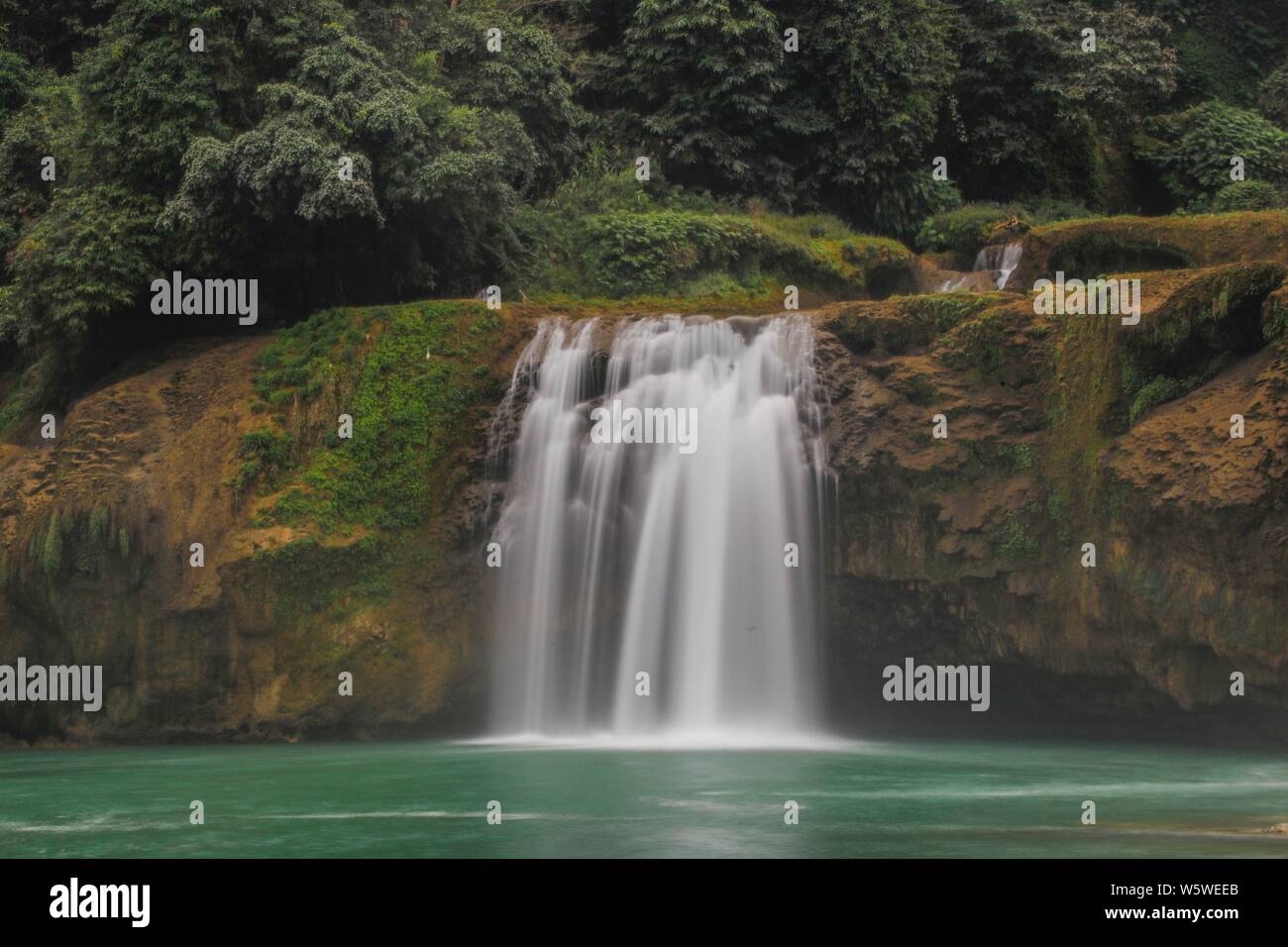 Scenery of the Detian Waterfall in Daxin county, south China's Guangxi ...