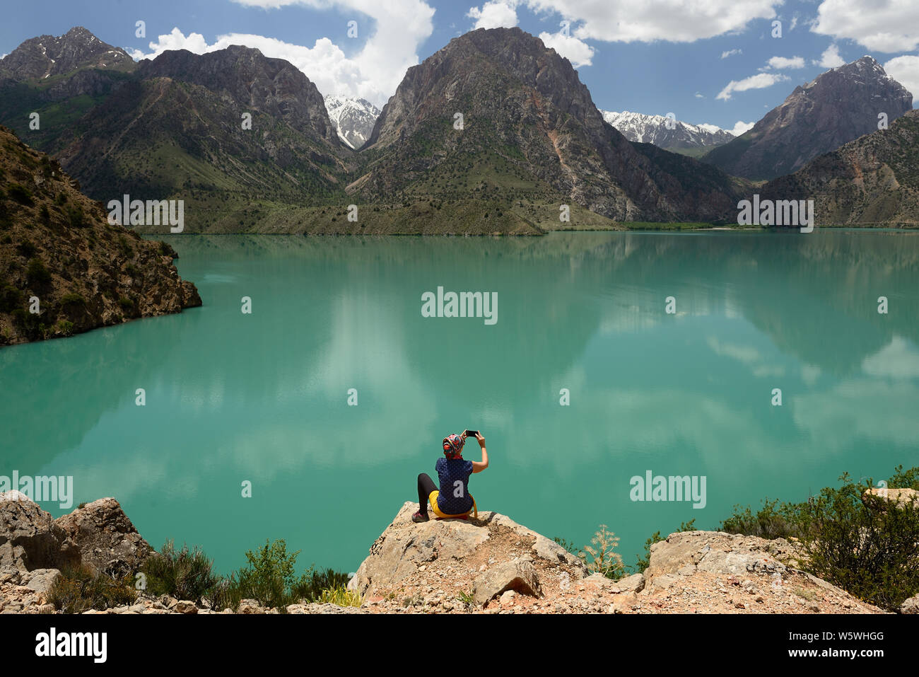 View on the Iskander Kul lake of the Fan Mountains in Tajikistan ...