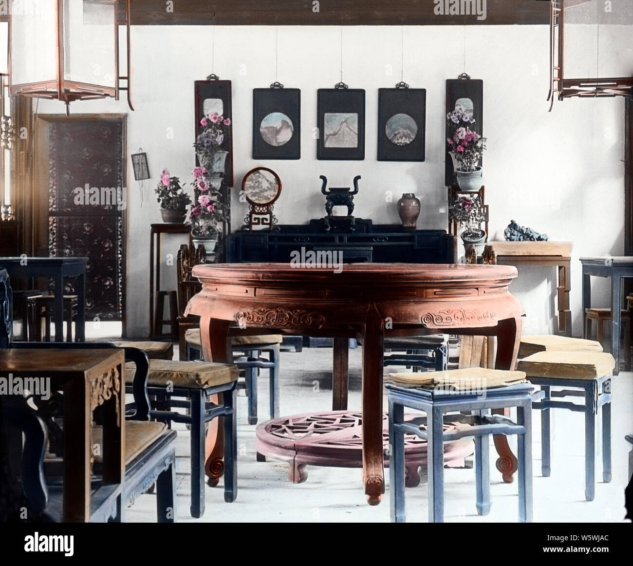 1890s victorian furniture hi-res stock photography and images - Alamy