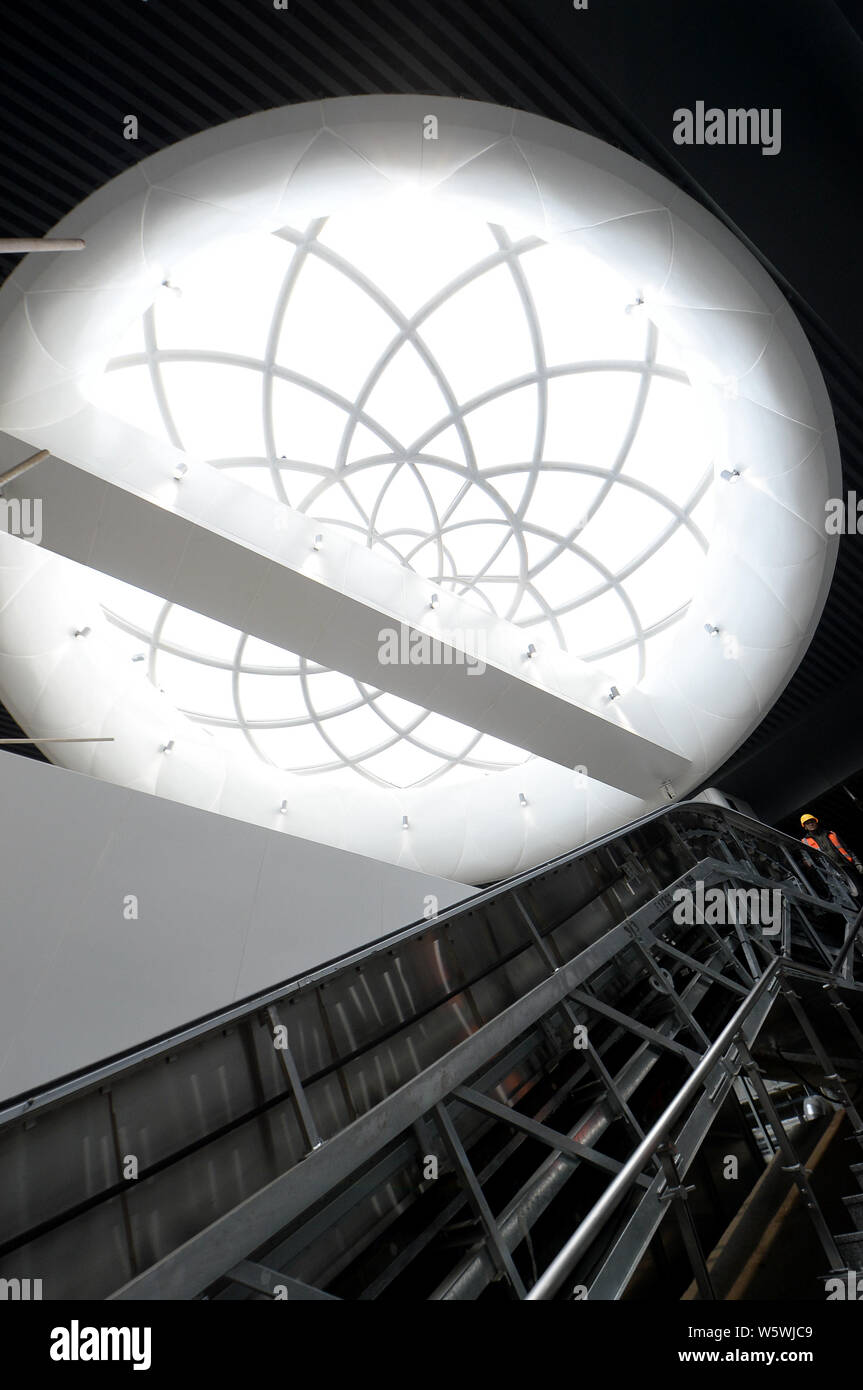 Dormant window hi-res stock photography and images - Alamy