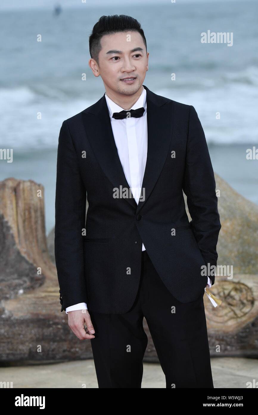 Taiwanese actor and director Alec Su arrives on the red carpet for the ...