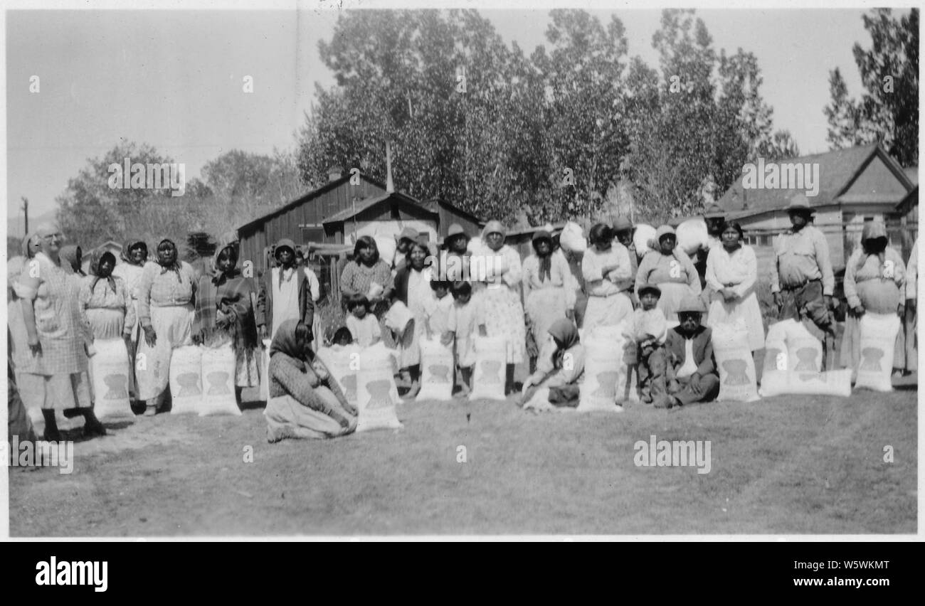Photograph of group of Native Americans, not identified Stock Photo - Alamy