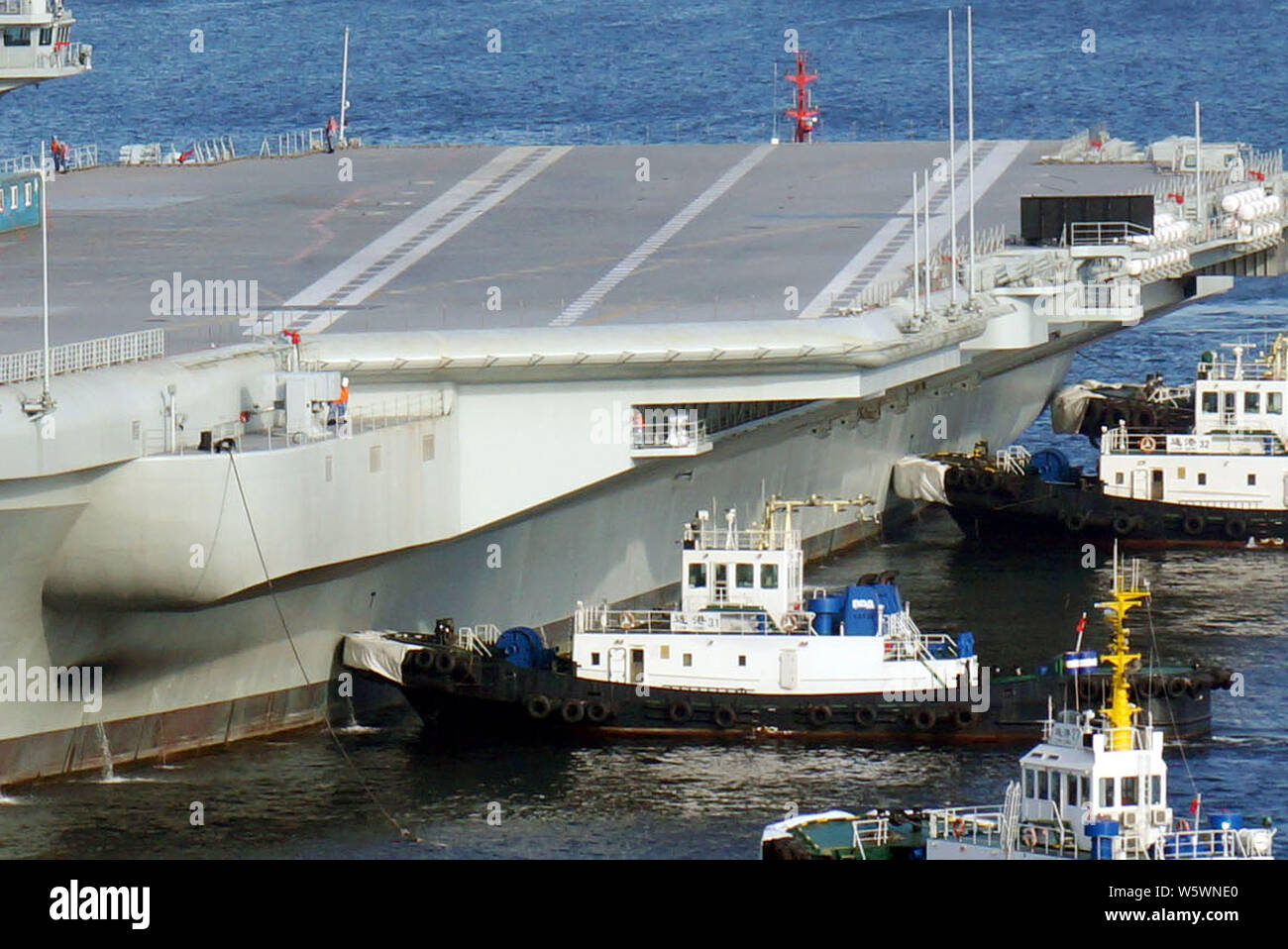 China's first domestically built aircraft carrier, the Type 001A ...