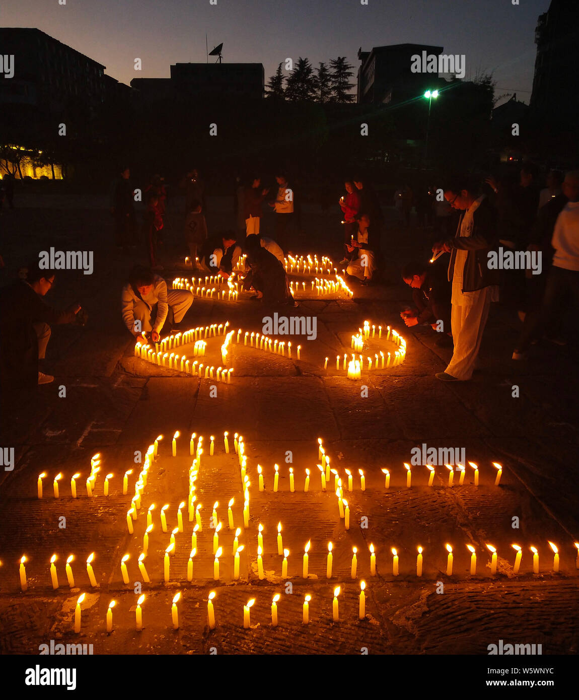 Wudang kung fu hi-res stock photography and images - Alamy