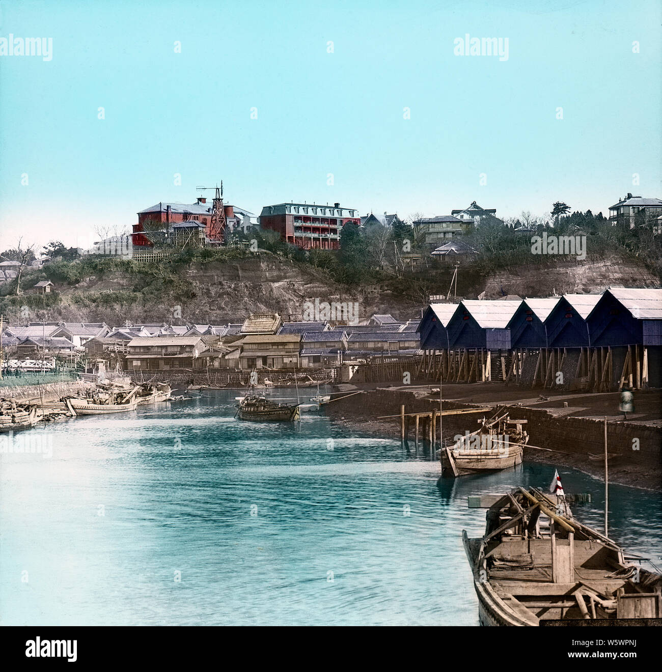 Yokohama bluff hi-res stock photography and images - Alamy