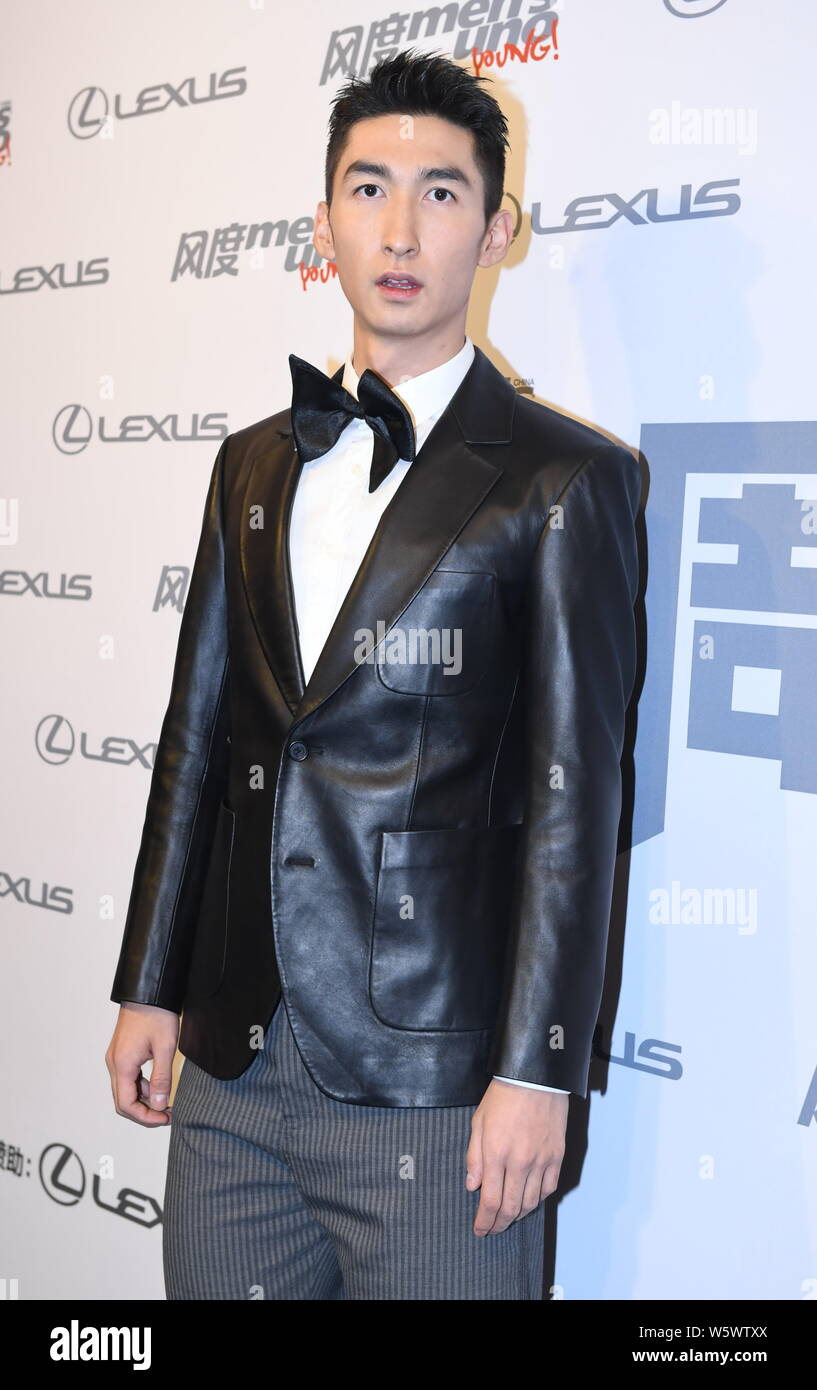 Chinese short track speed skater Wu Dajing, the winner of the men's 500 ...