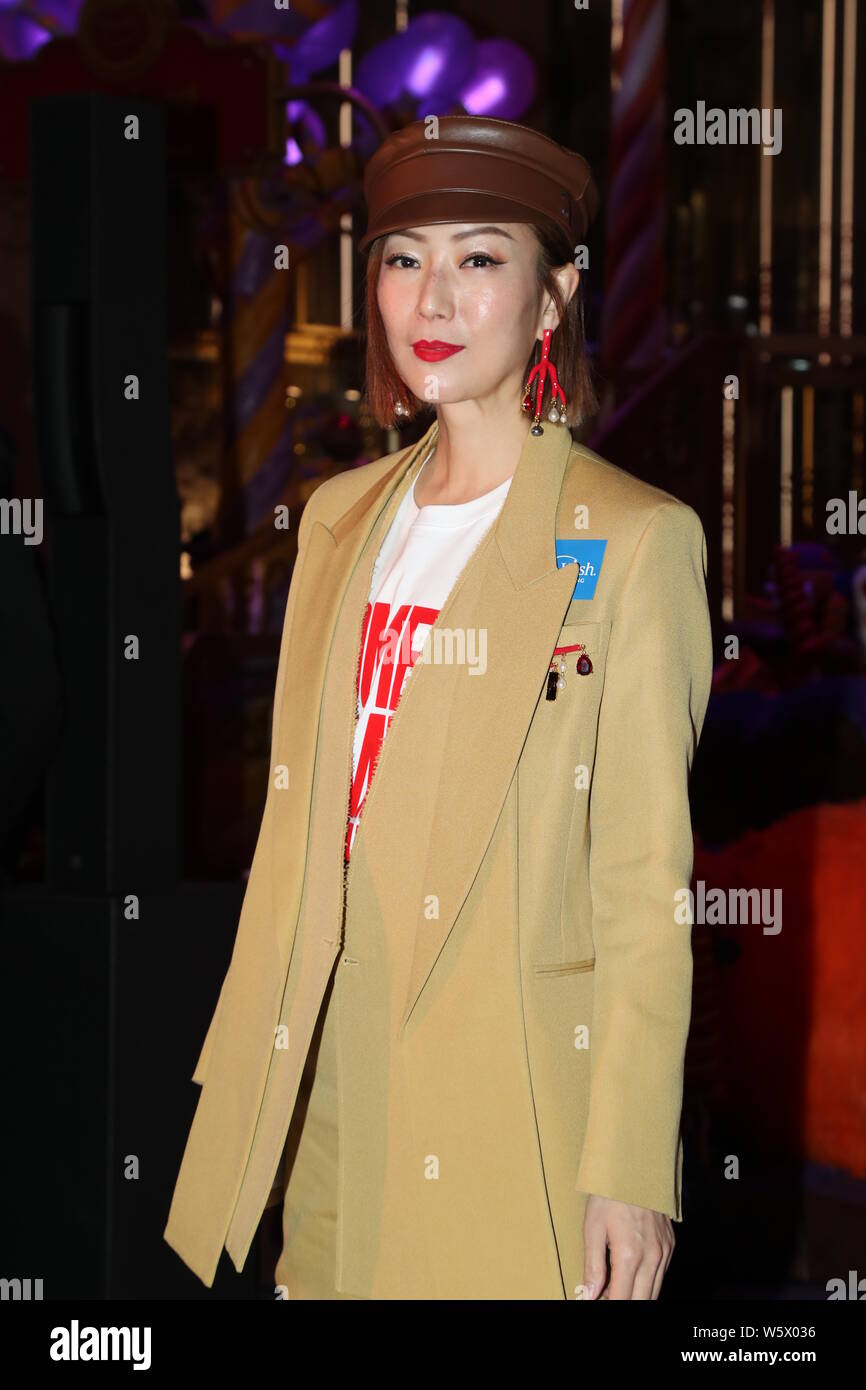 Hong kong actress singer sammi cheng hi-res stock photography and ...