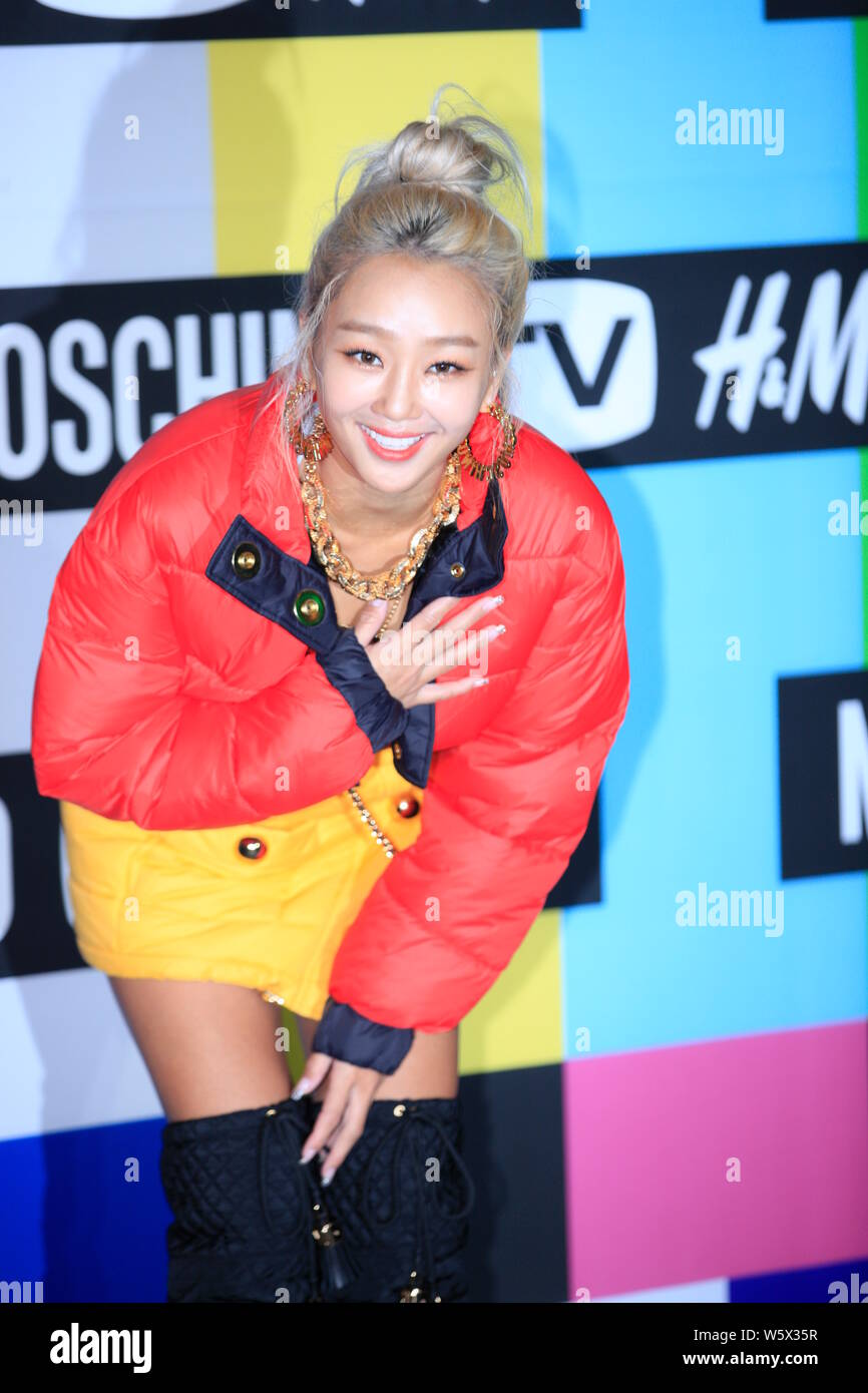 Kim Hyo-jung, better known by her stage name Hyolyn, of South Korean ...