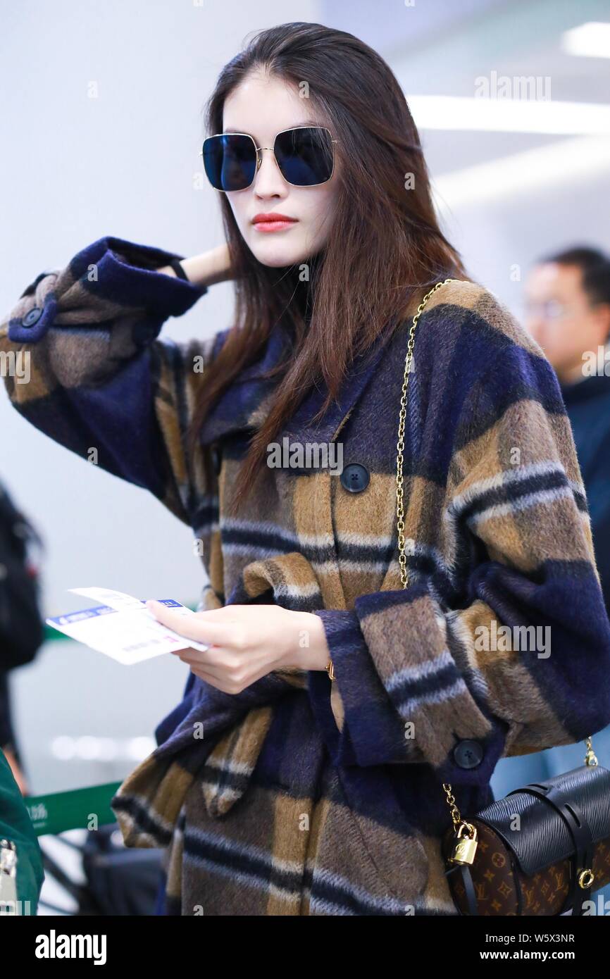 Chinese supermodel He Sui arrives at the Shanghai Hongqiao ...