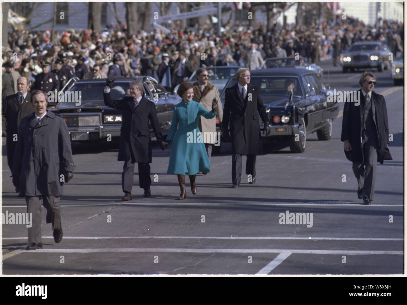 President Jimmy Carter and Rosalynn Carter walk down Pennsylvania ...