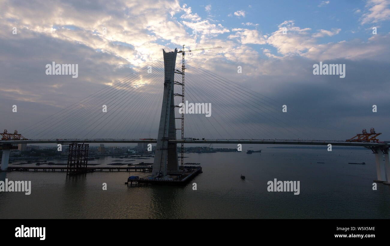An aerial view of China's strongest earthquake-resistant cross-sea ...