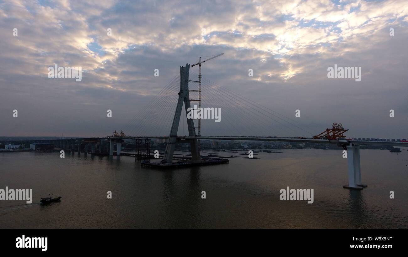 An aerial view of China's strongest earthquake-resistant cross-sea ...