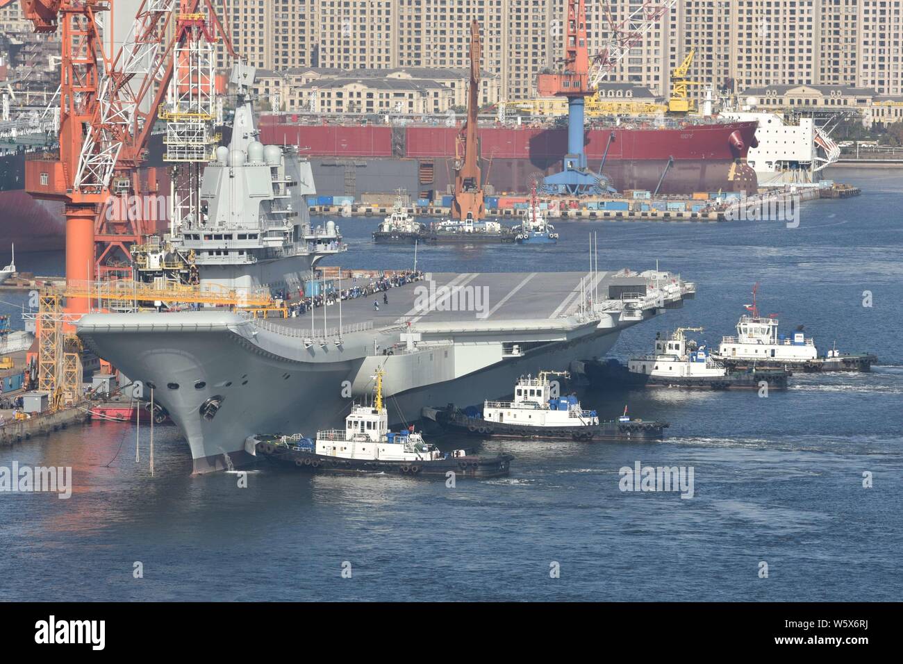 China's first domestically built aircraft carrier, the Type 001A ...