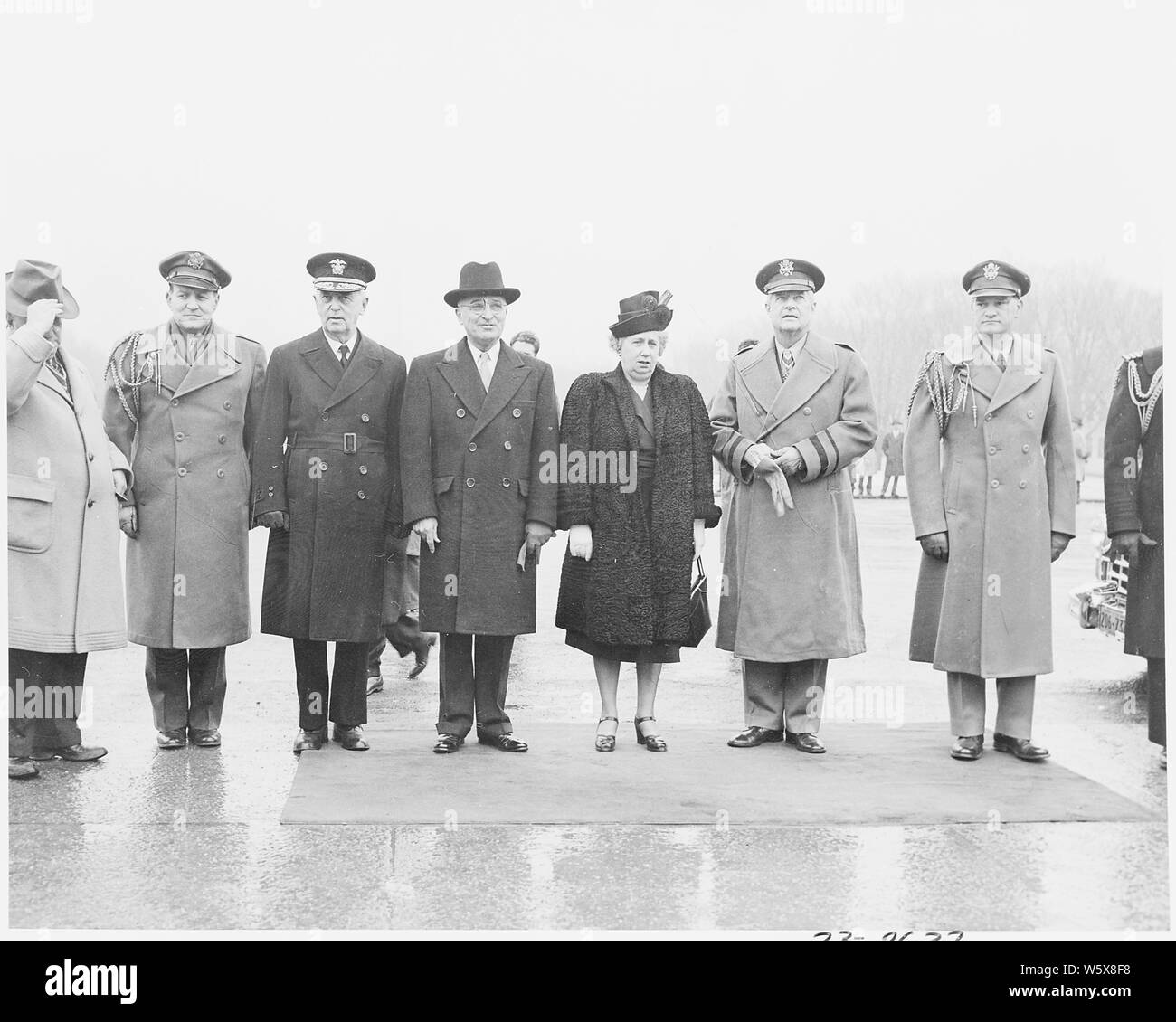 President Truman attended a ceremony at Lincoln Memorial in honor of ...