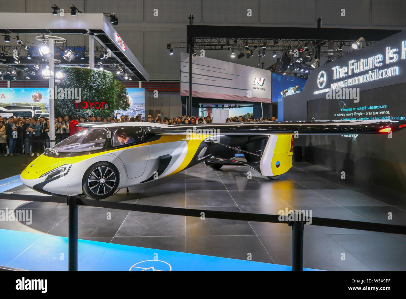 An AeroMobil 5.0 VTOL, a concept flying car for future electric 4 ...