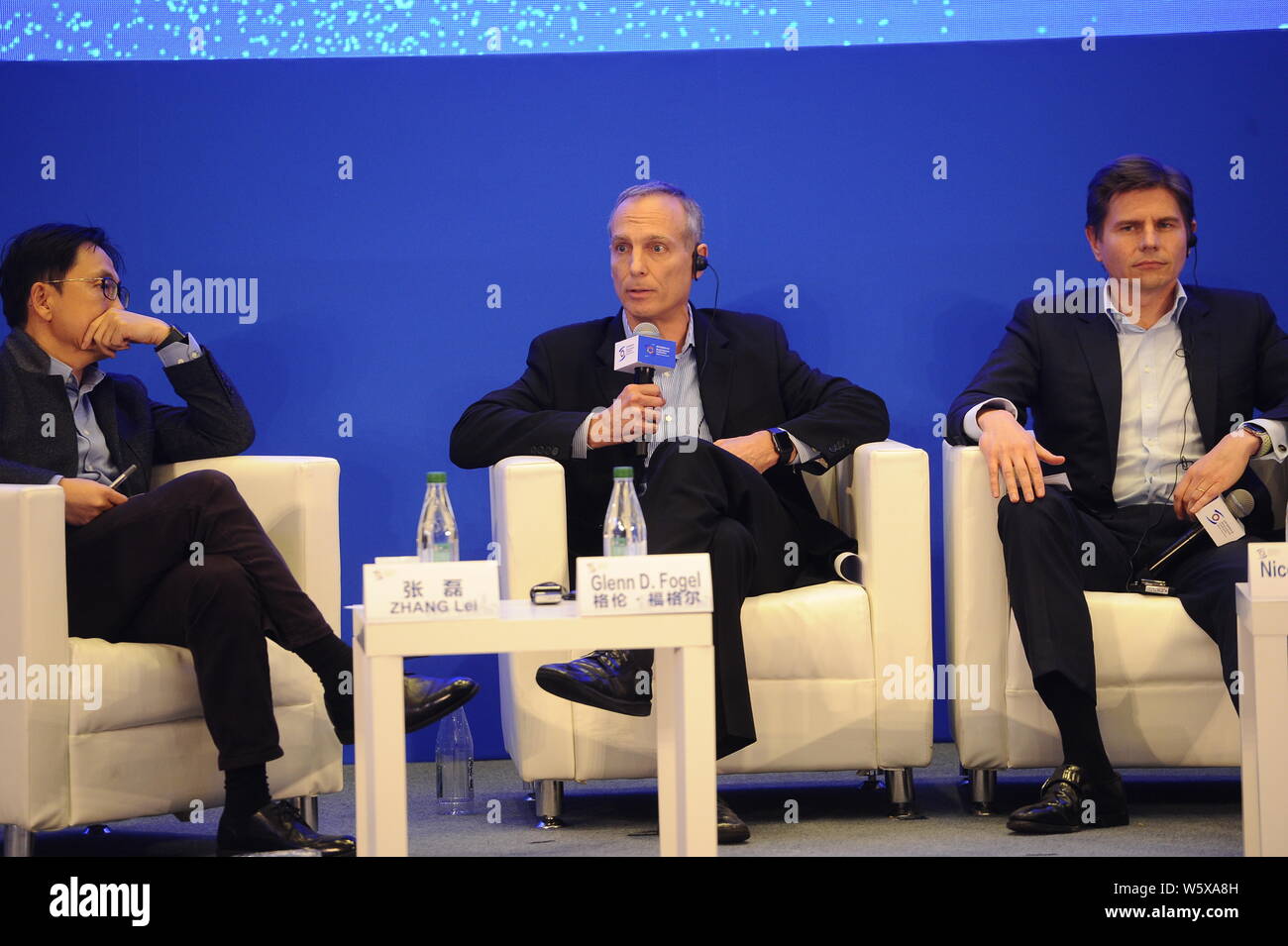 Booking holdings hi-res stock photography and images - Alamy