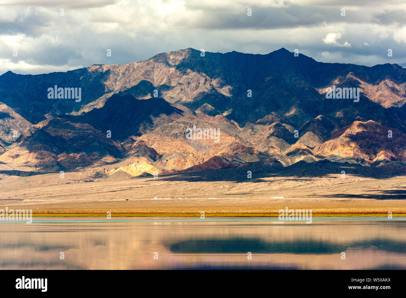 Landscape of the Xiao Qaidam Salt Lake in Haixi Mongol and Tibetan ...