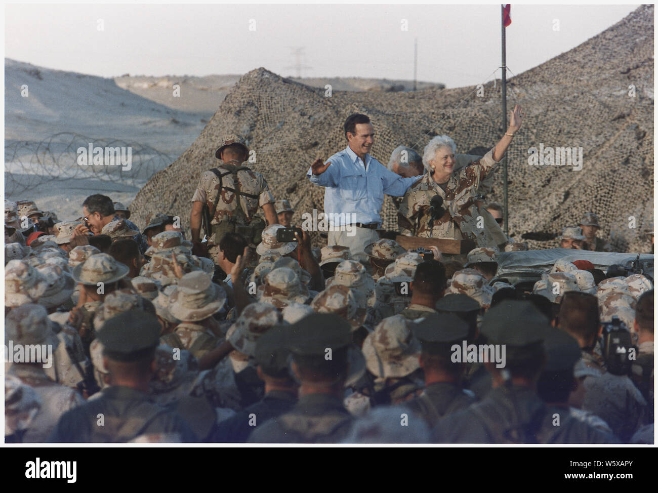 President and Mrs. Bush greet the troops of the First Division Marine ...
