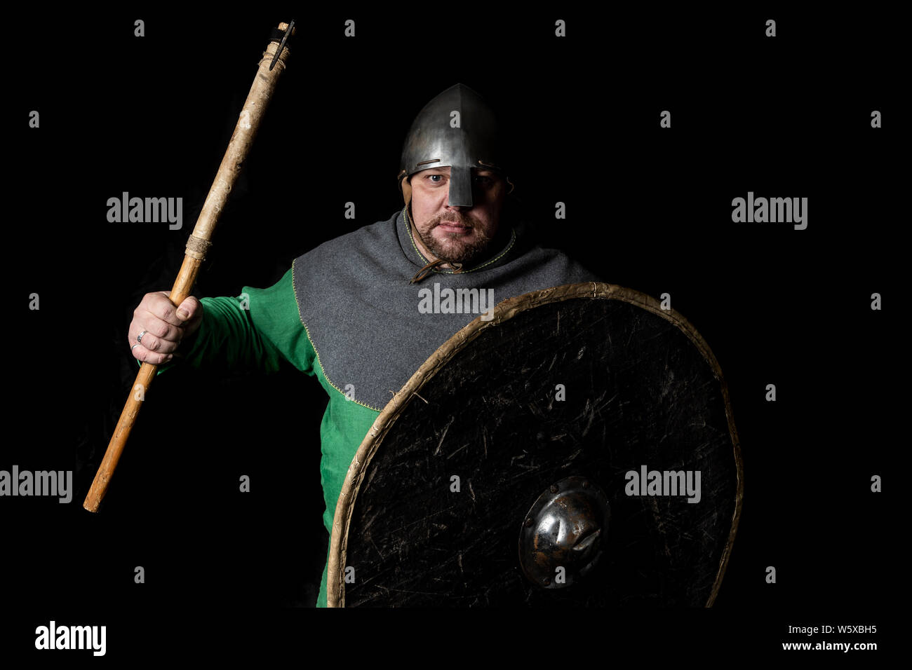 Viking man attack hi-res stock photography and images - Alamy