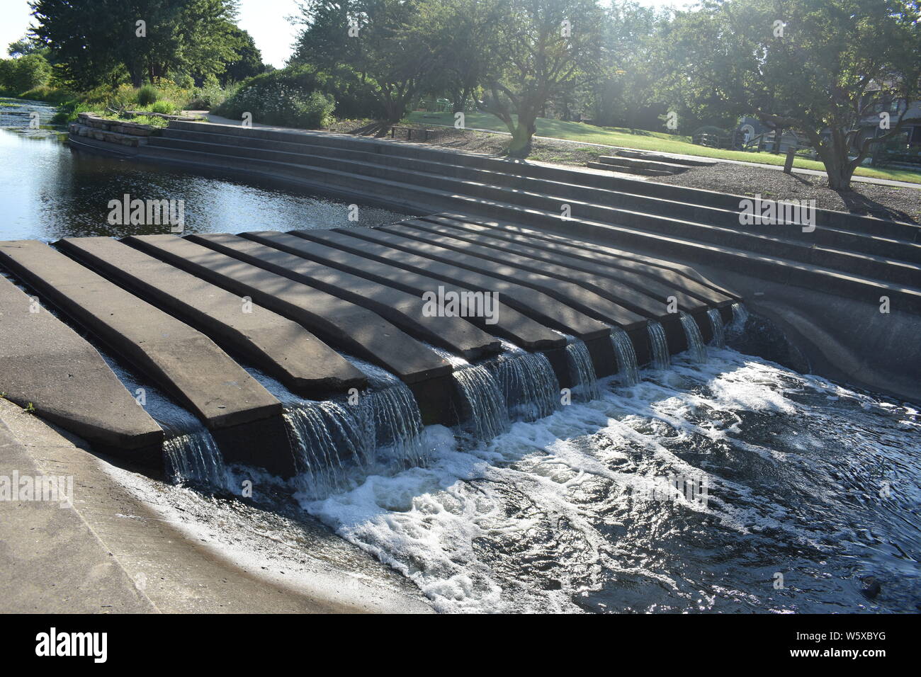 Secluded water flow hi-res stock photography and images - Alamy