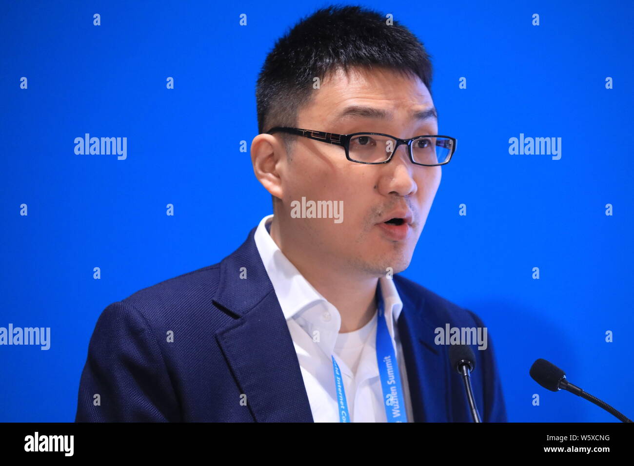 Huang zheng hi-res stock photography and images - Alamy