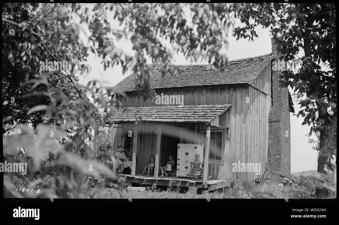 Pressley, Dewey; family and home Stock Photo - Alamy