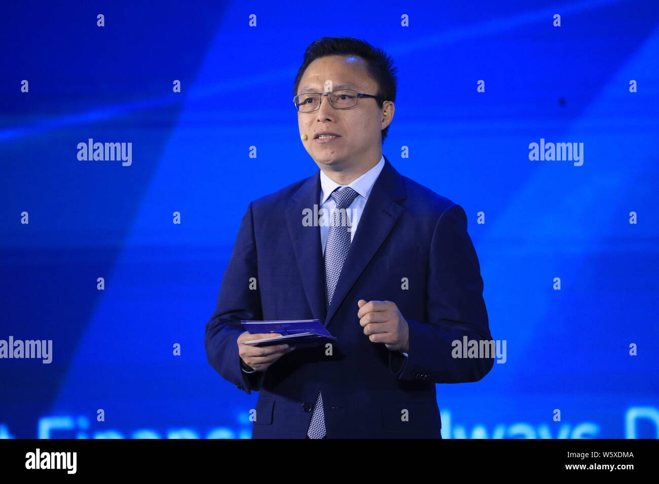 Eric jing hi-res stock photography and images - Alamy