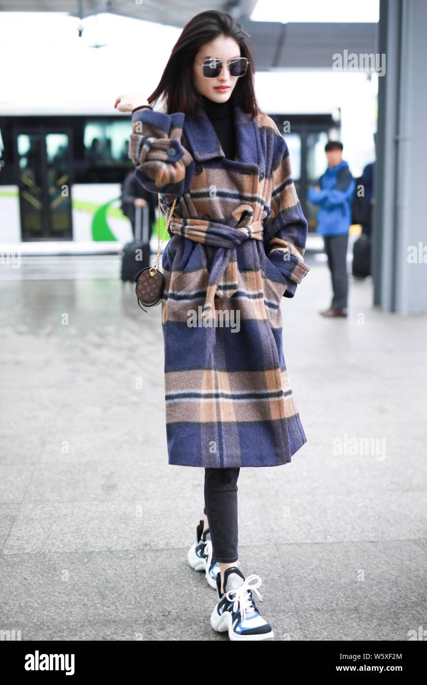 Chinese supermodel He Sui arrives at the Shanghai Hongqiao ...