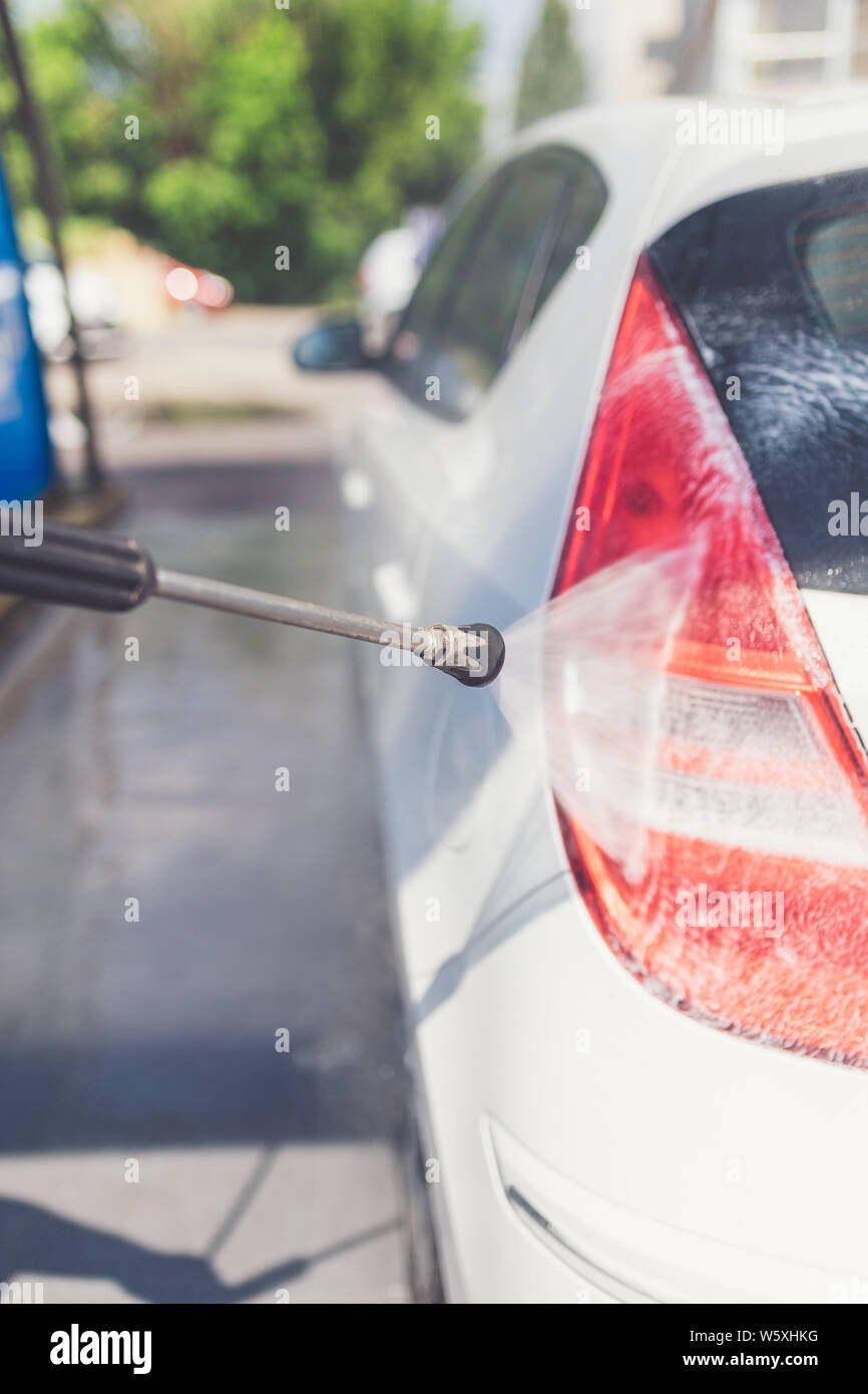 Part equipment under pressure hi-res stock photography and images - Alamy